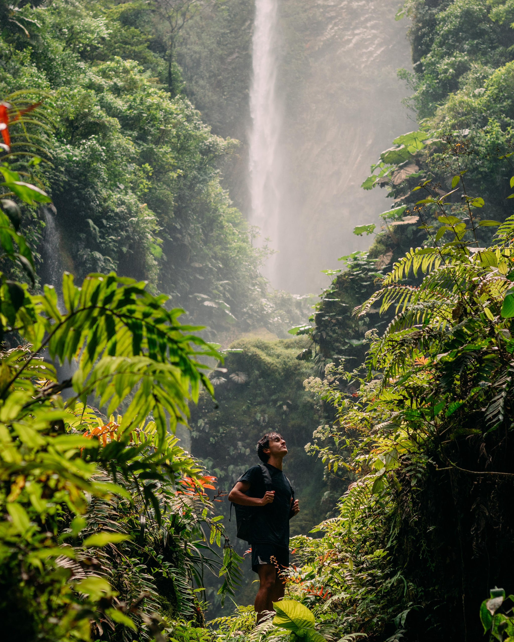 Descubriendo el Mundo a Través de la Lente: Santiago Ricardez